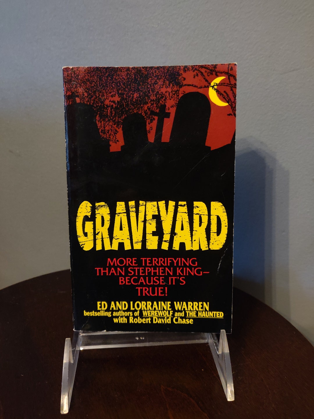 GRAVEYARD by Ed and Lorraine Warren, Vintage Horror Non Fiction ...
