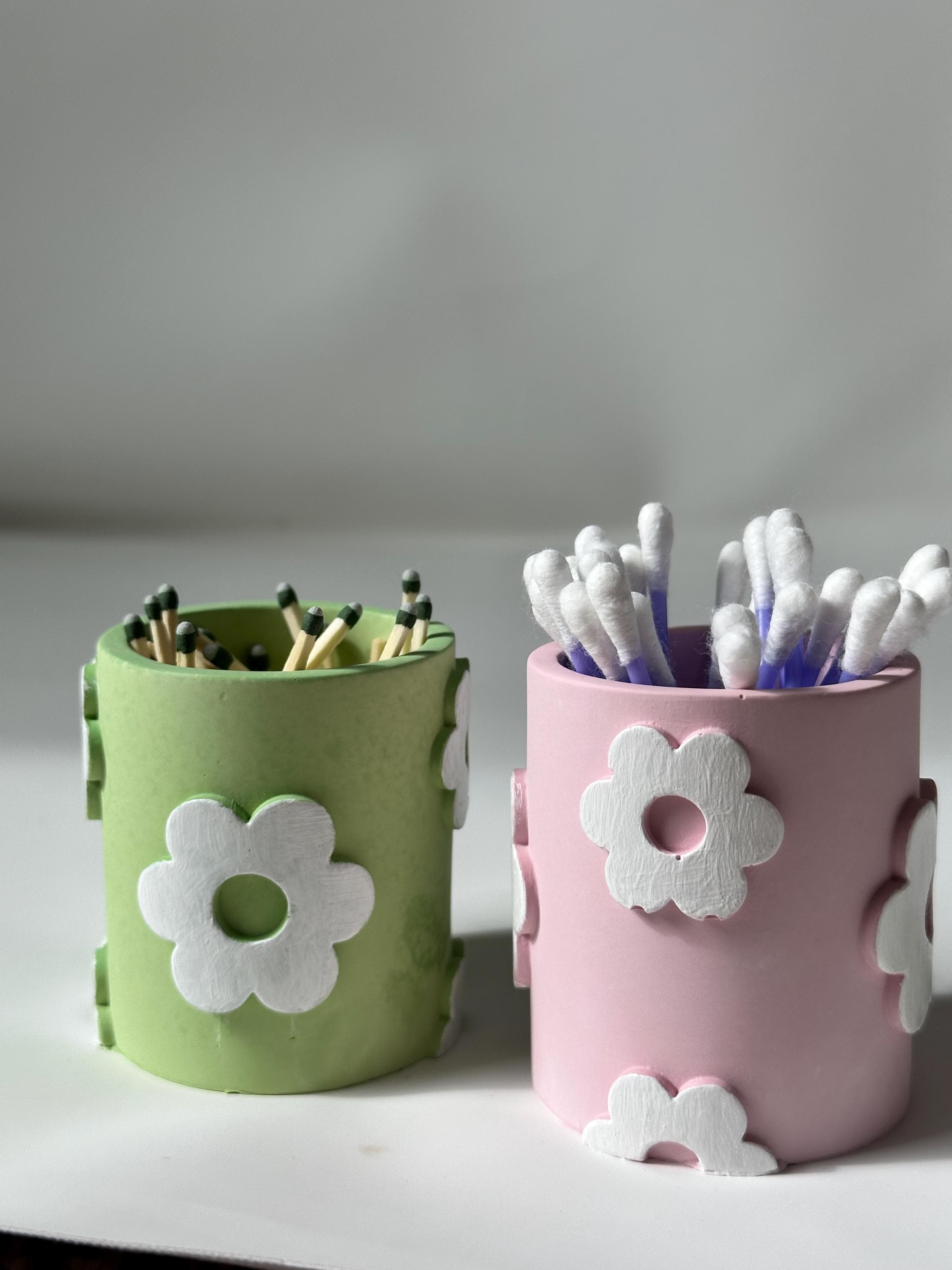 Petal Match Stick Holder With Strike Paper, Flower Matchstick Holder ...