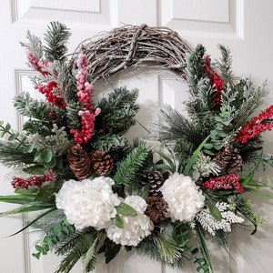 Flocked Winter White Wreath , Christmas Wreath, Christmas Rustic Wreath ...