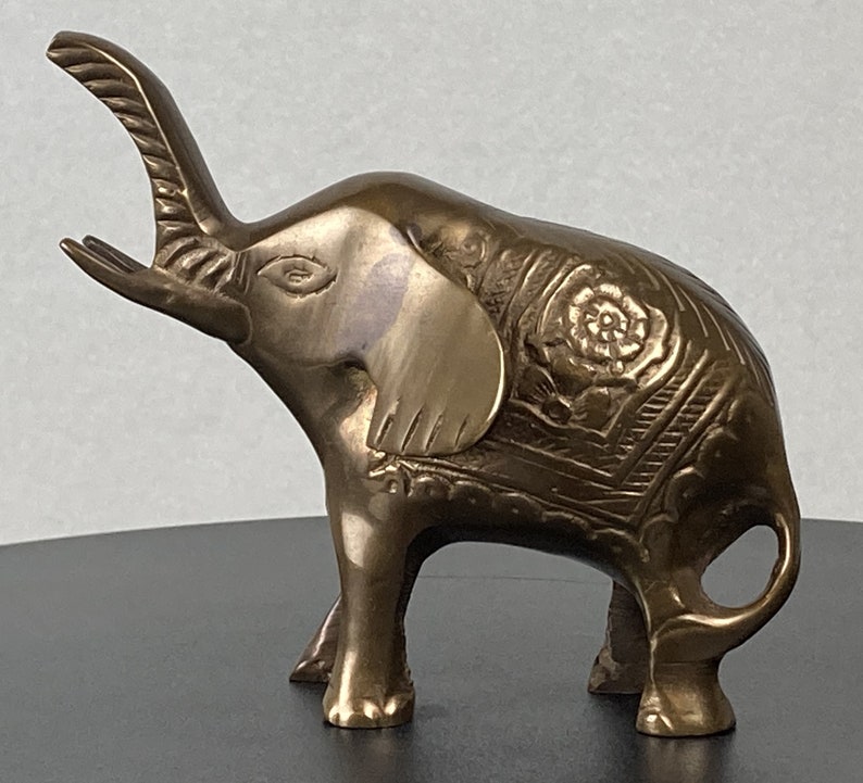 Small Etched Brass Elephant Figurine - Etsy