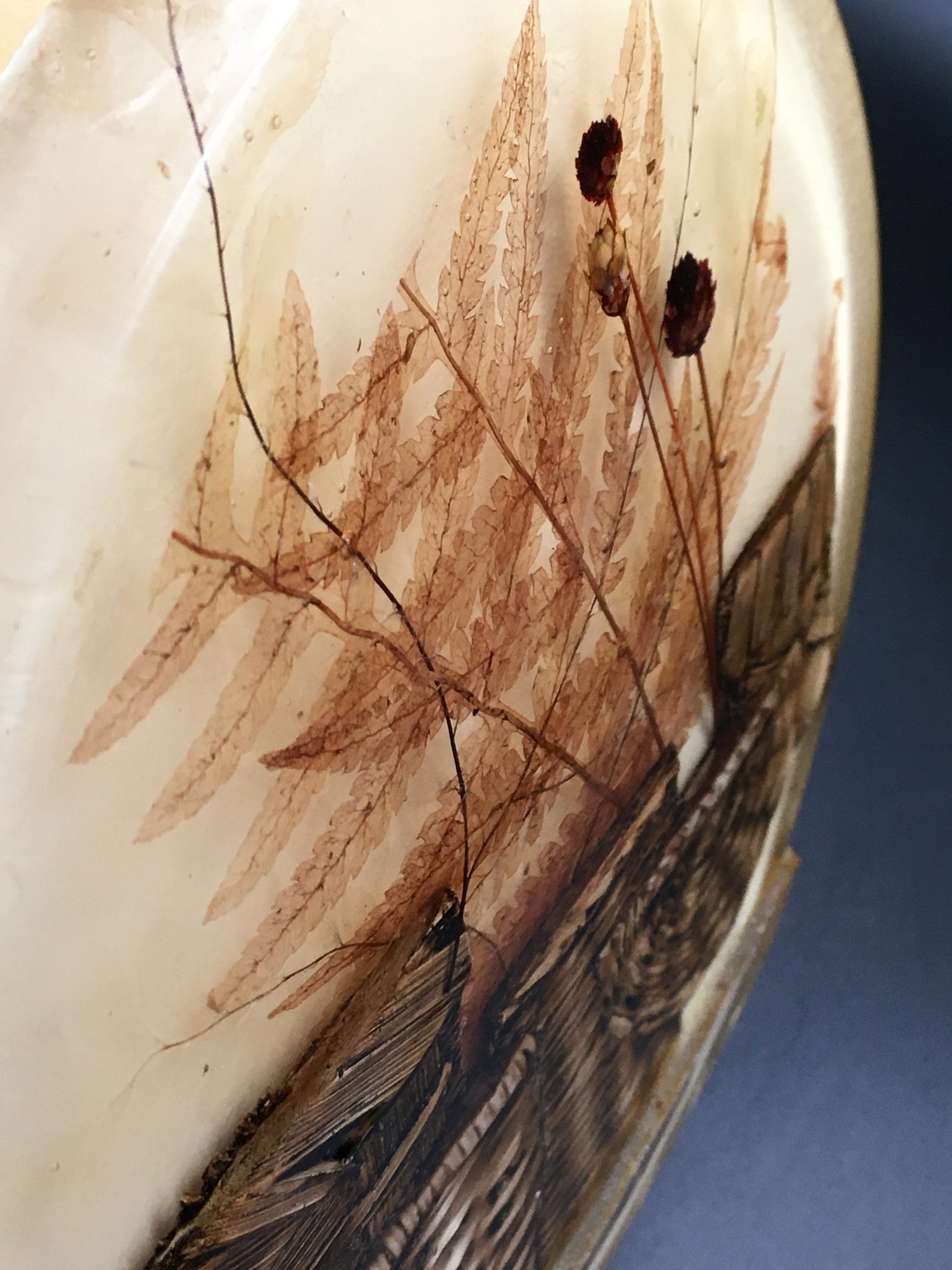 Vintage Colorflo Lucite Resin Leaf and Basket Round | Etsy