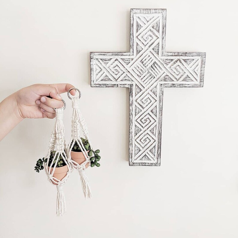 Mini Macrame Plant Hanger / Small Macrame Plant Hanger / Mini - Etsy
