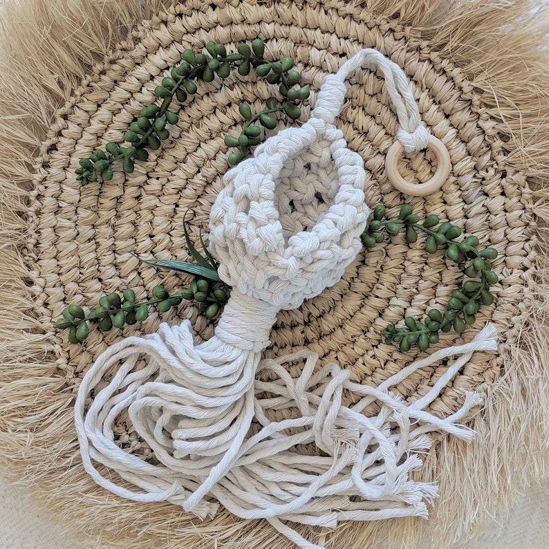 Macrame Pod / Macrame Plant Hanger / Macrame Air Plant Holder | Etsy