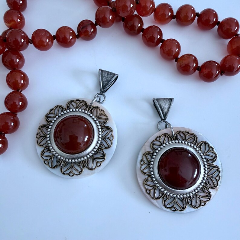 Carnelian 40mm Round Handmade Pendant: Unique Gemstone Jewellery - Etsy ...