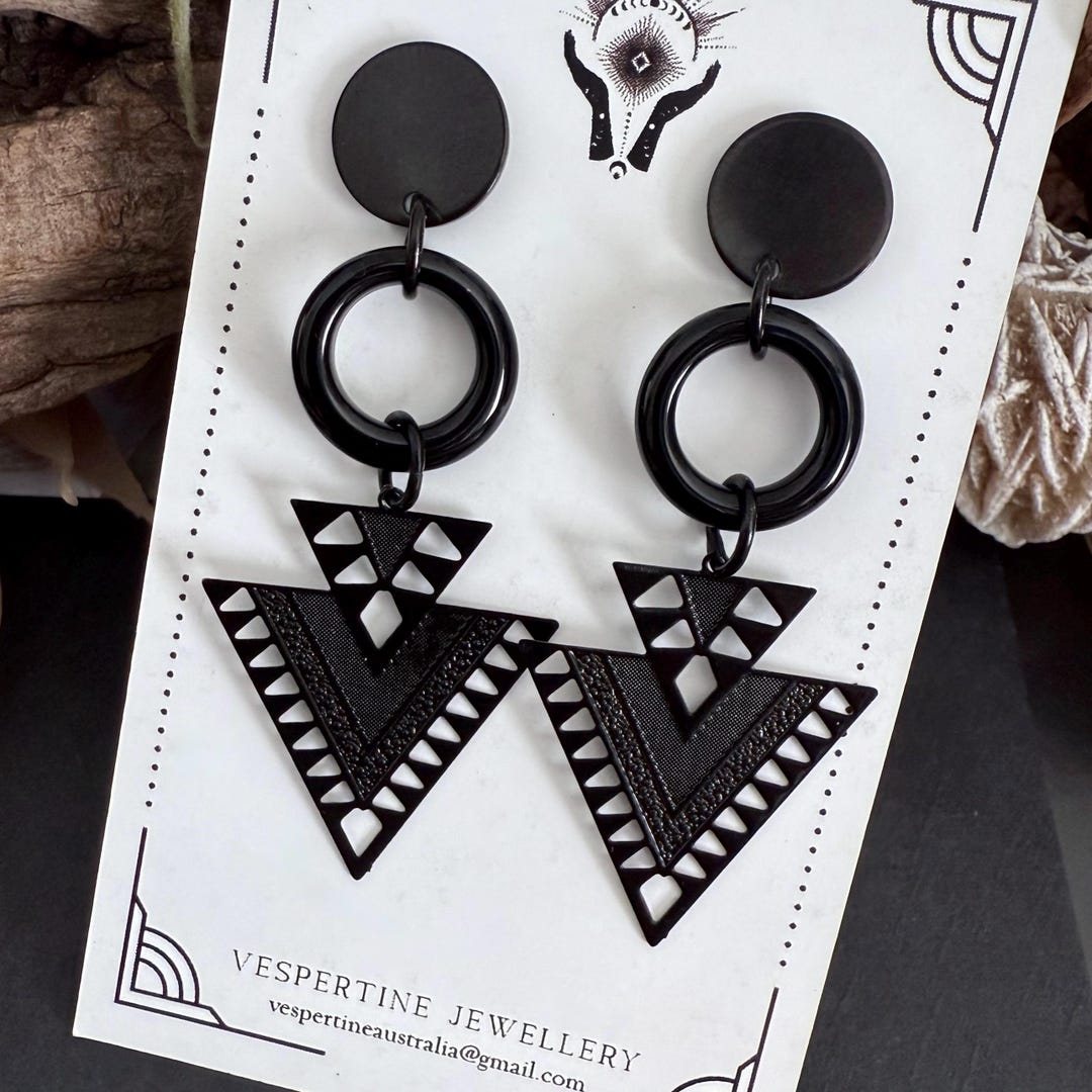 Black Arrow Head Triangle Shape Lightweight Earring/australian Seller ...