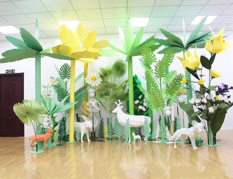 Free-standing Jungle Installation - Spring Retail Front Window Decor ...