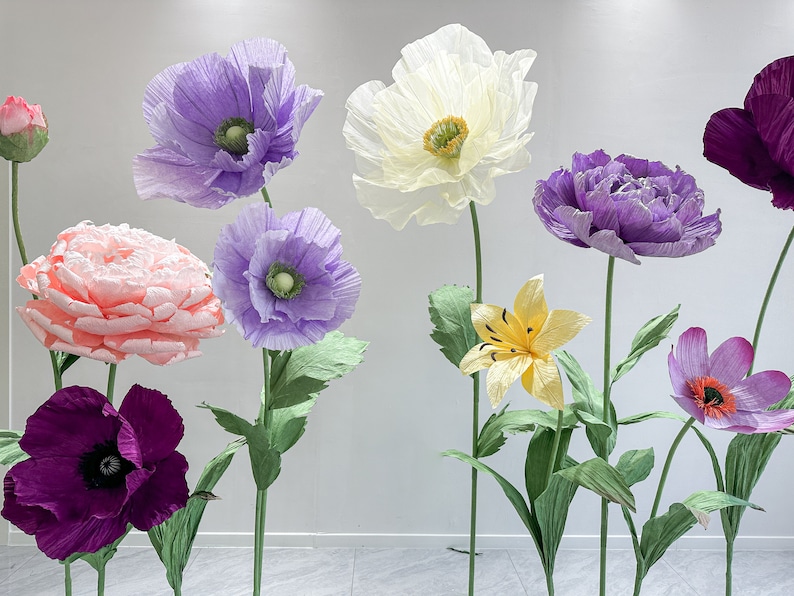 Free-standing Giant Spring/summer Flower Set- Retail Window Display ...