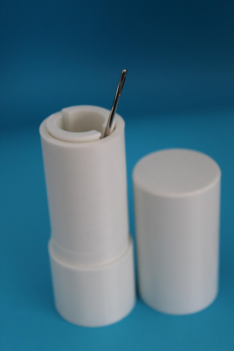 Small Needle Holder - Etsy