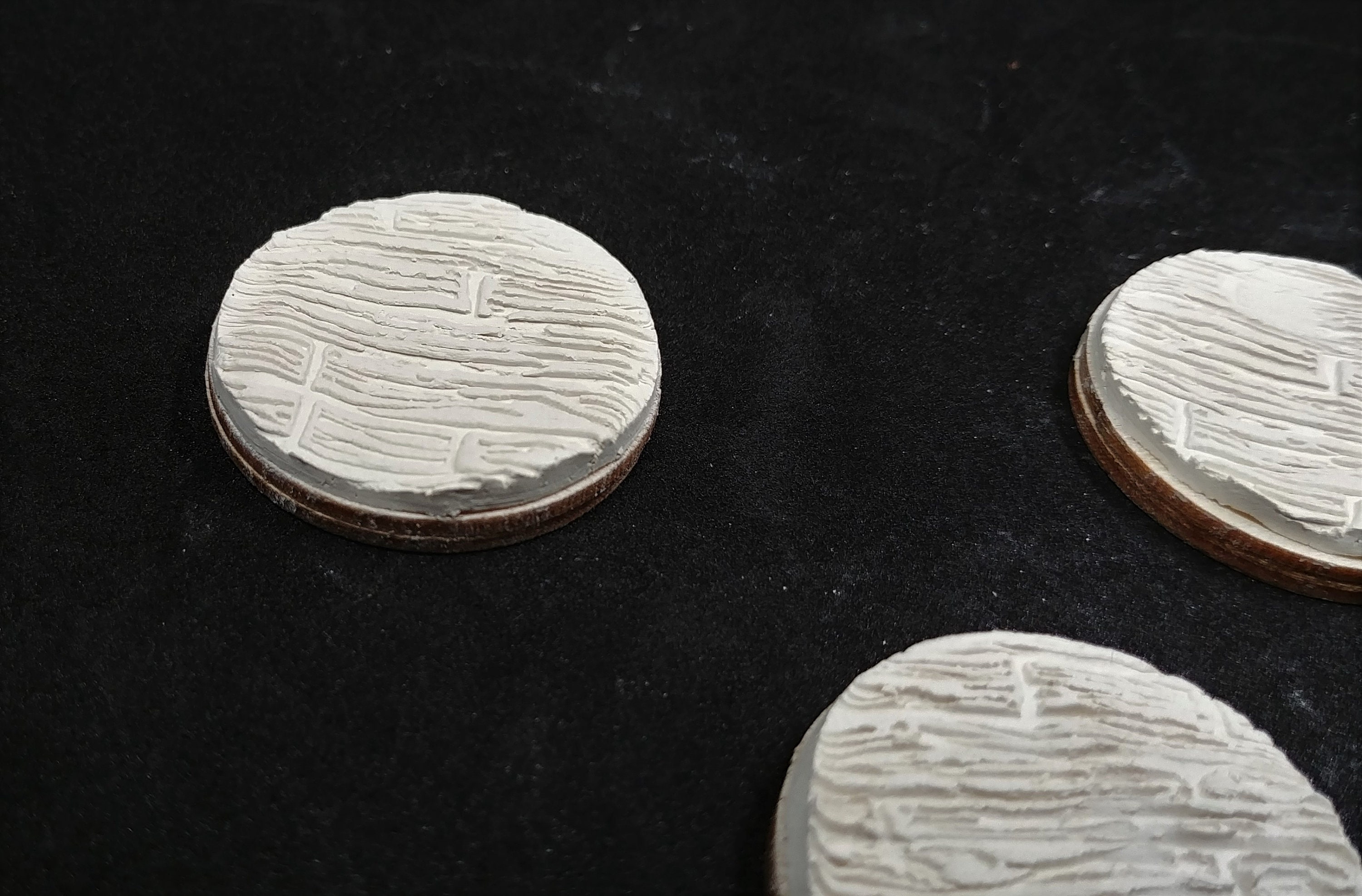 Wood Texture - Bare Clay Bases for Miniatures, Wargaming, or RPG - Etsy