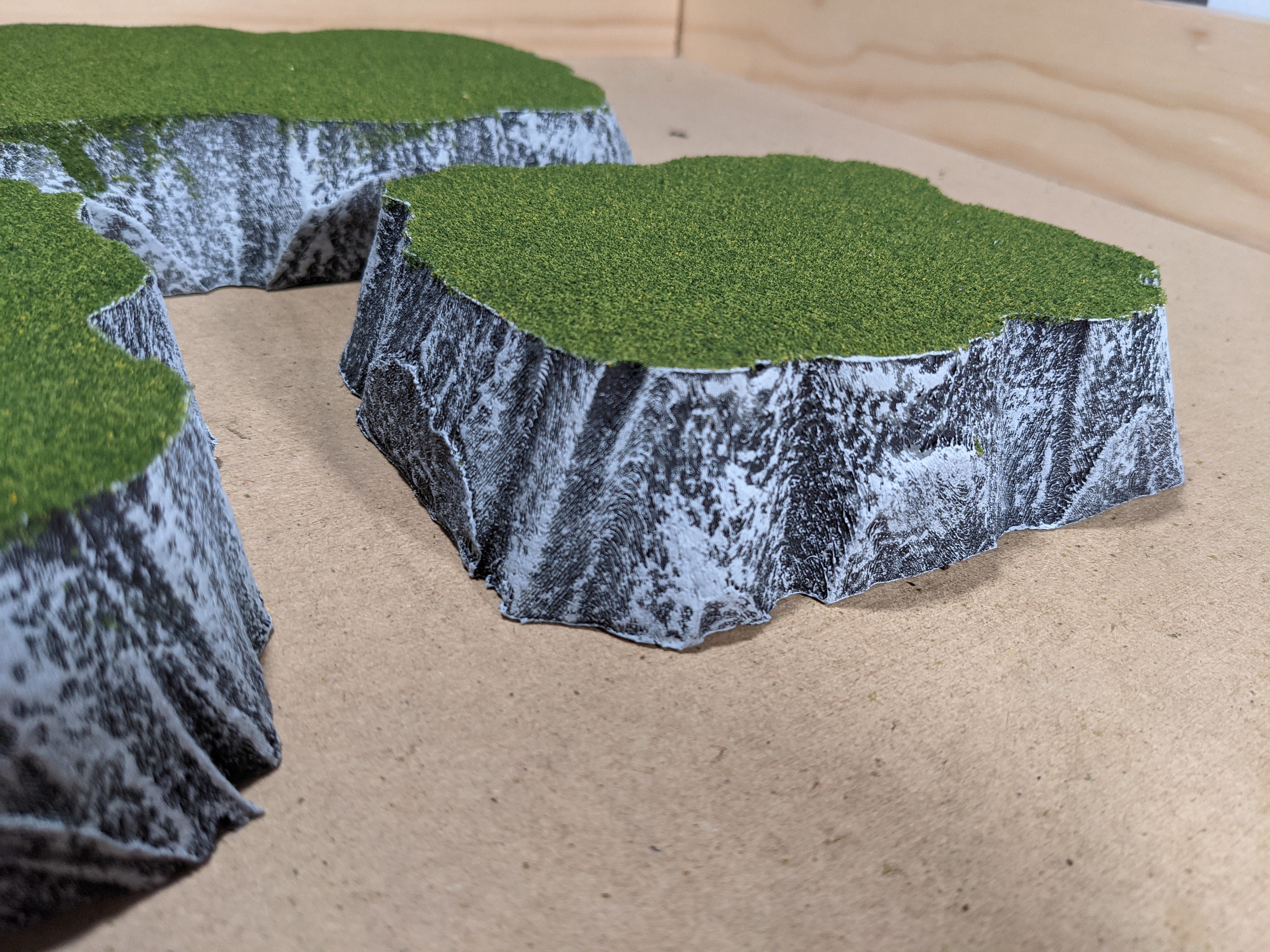 Wargaming Terrain Small Box Set of Platform Hills Grass | Etsy