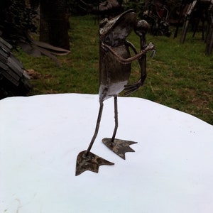 African Scrap Art Singing Toad Sculpture | Green Art | Ocean Art Metal ...