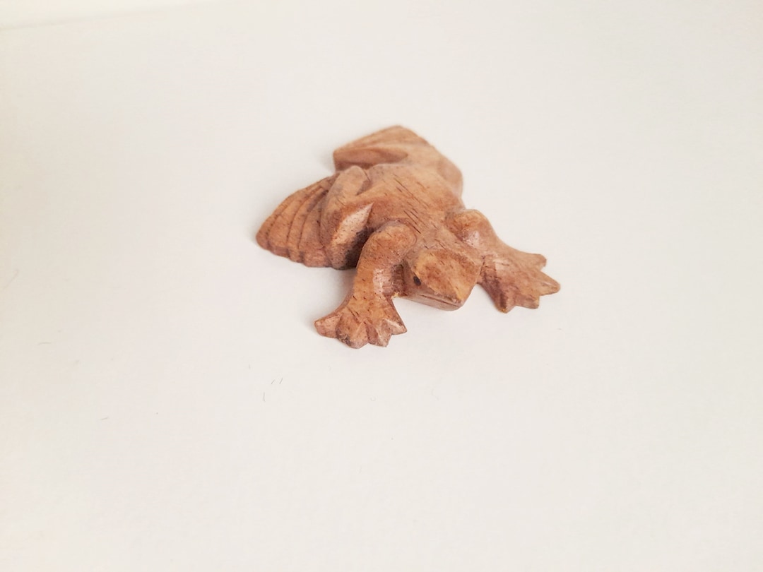 4x Frog Wooden Decoration, Frog Carved Figure, Frog Carving, 4 Frogs in ...