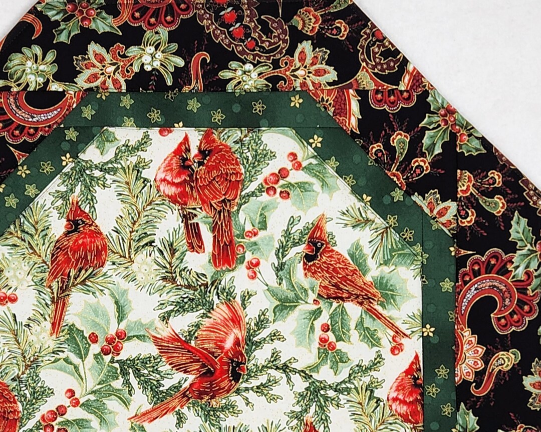 Christmas Quilted Centerpiece / Table Topper / Small Reversible Octagon ...