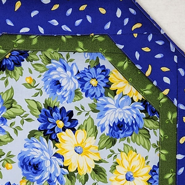 Octagon Table Topper - Etsy