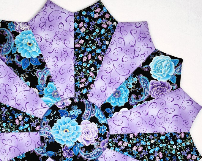 Quilted Centerpiece / Table Topper / Large Reversible Round - Etsy