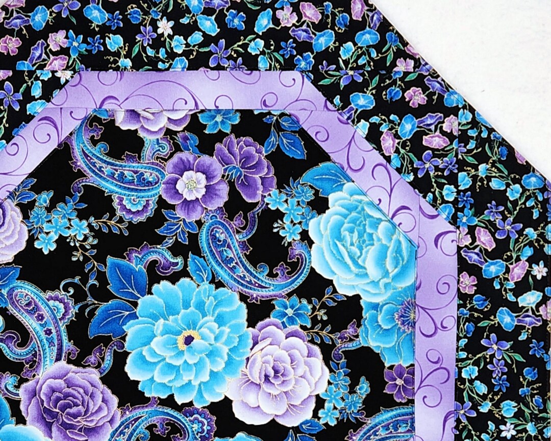 Quilted Centerpiece / Table Topper / Small Reversible Octagon - Etsy
