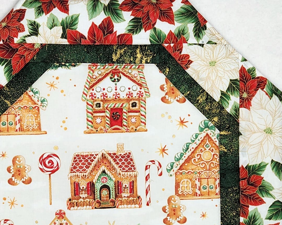 Christmas Quilted Centerpiece / Table Topper / Small Reversible Octagon ...