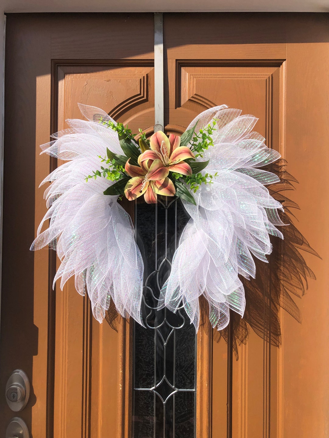 Angel Wing Wreath,memorial Wing Wrh,angel Wings With Lilies,cemetary ...