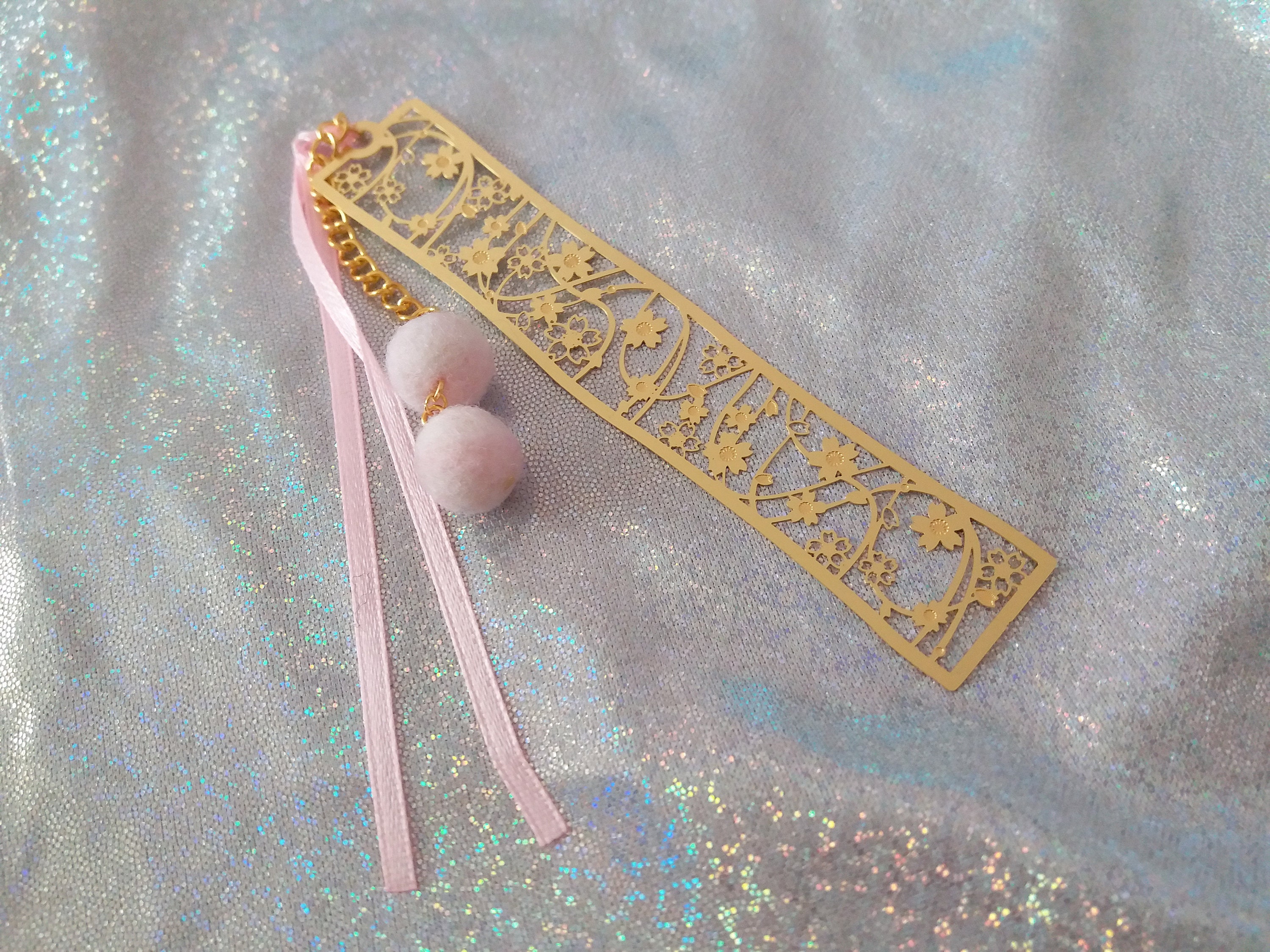 Cherry Blossom Sakura Theme Metal Bookmark / Japanese Style | Etsy