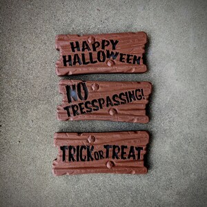 Large Eerie Spooky LED Lightup Signs - LED Enclosure - Stylized Spooky ...