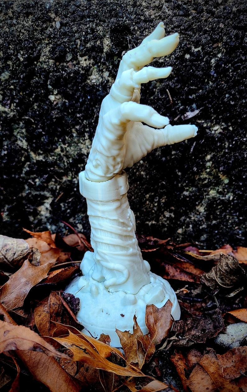 Zombie Hand Sculpture - Zombie Model Hand Kit - the Living Dead Rising ...