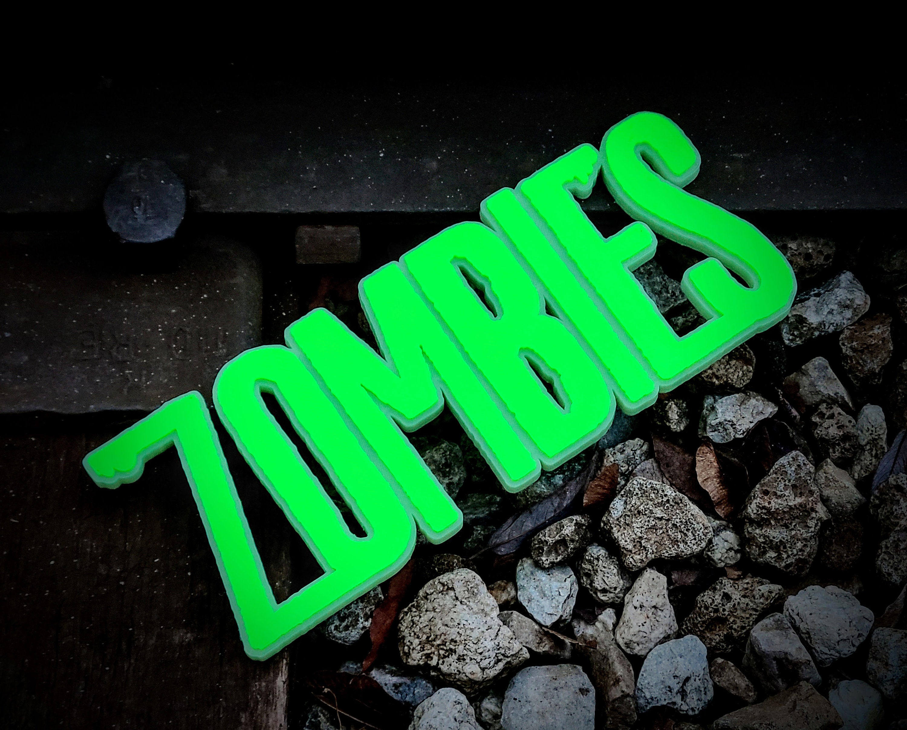 Zombies Wall Shelf Display Sign - Un-dead Horror Themed Living Undead ...