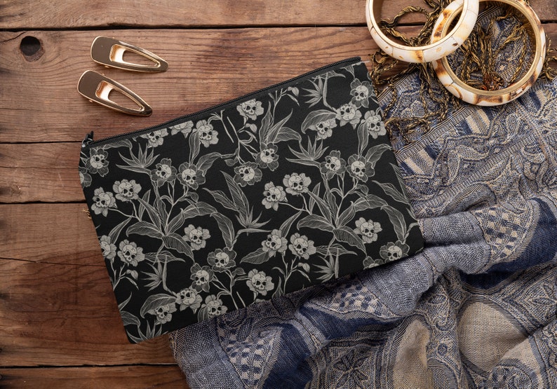 Gothic Floral Pouch, Spooky Skull Flower Accessory Clutch, Makeup Tote ...