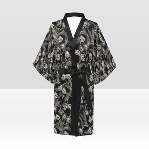 Gothic Floral Satin Robe, Spooky Macabre Human Skull & Flower Long ...