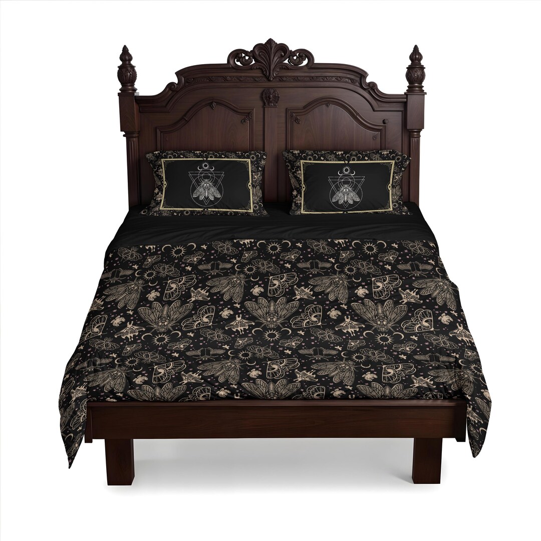 Witchy Moth Bedding Set, Occult Cicada 3-piece Duvet Cover ...