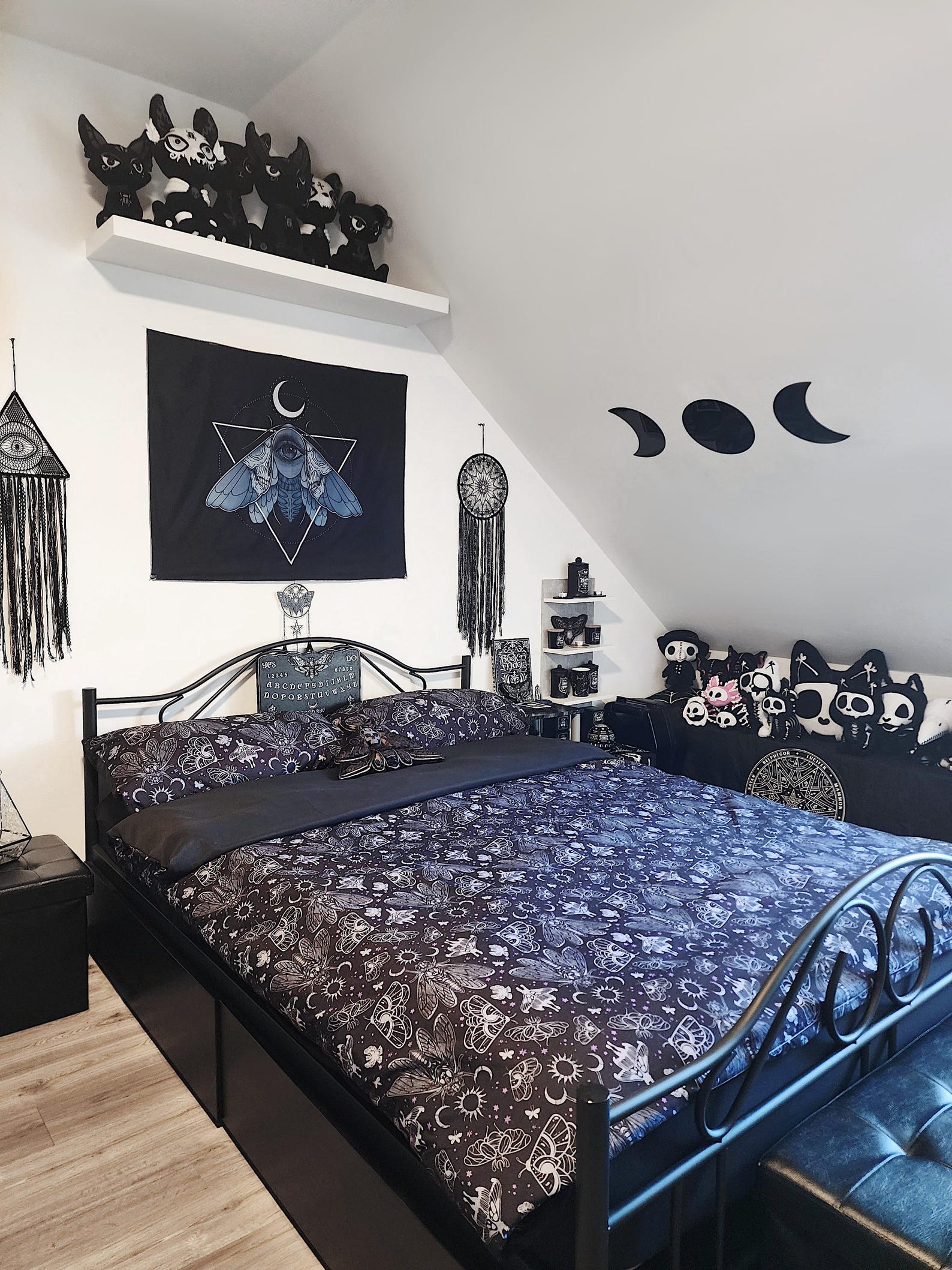 Witchy Cicada Bedding Set, Occult Moth 3-piece Duvet Cover ...