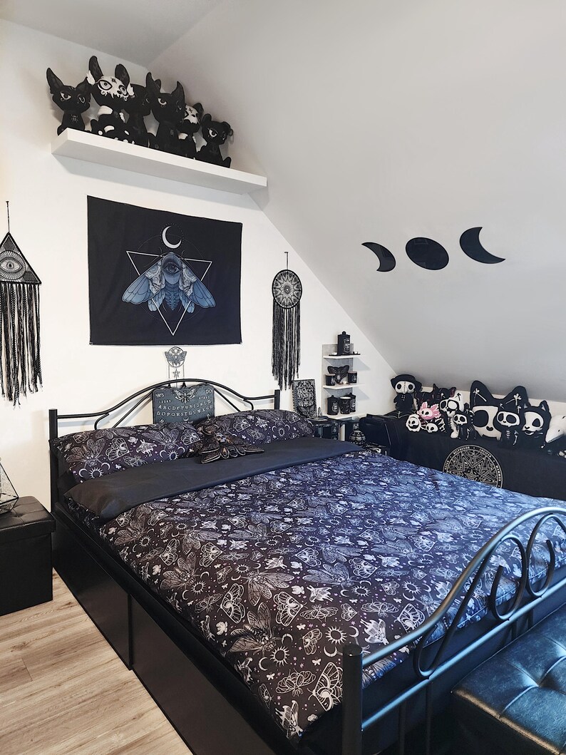 Witchy Cicada Bedding Set, Occult Moth 3-piece Duvet Cover ...