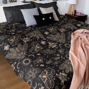 Occult Cicada Bedding, Witchy Esoteric Moth King Queen or Twin Duvet ...