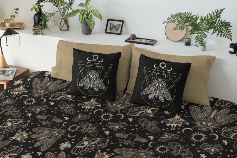 Occult Cicada Bedding, Witchy Esoteric Moth King Queen or Twin Duvet ...