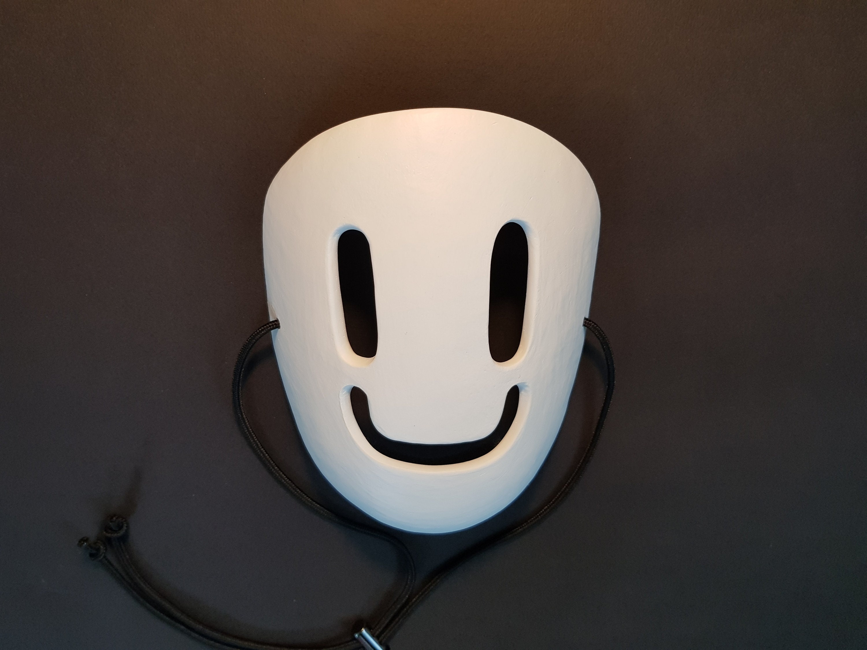 White Smiley Mask