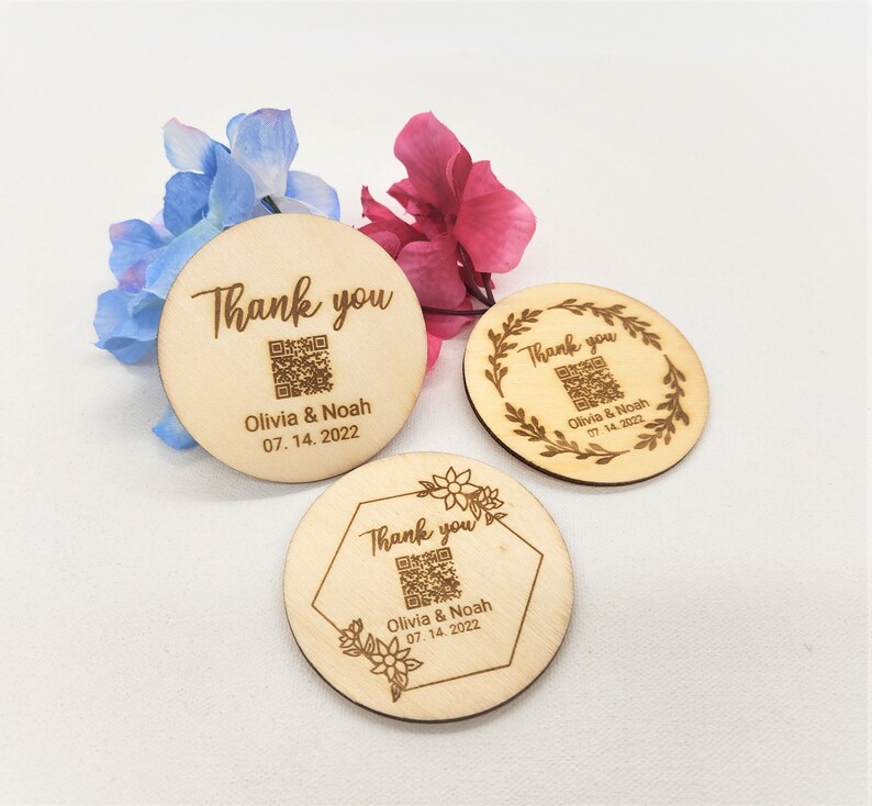 Custom QR Code Magnet Engraved QR Code Wedding Favor - Etsy