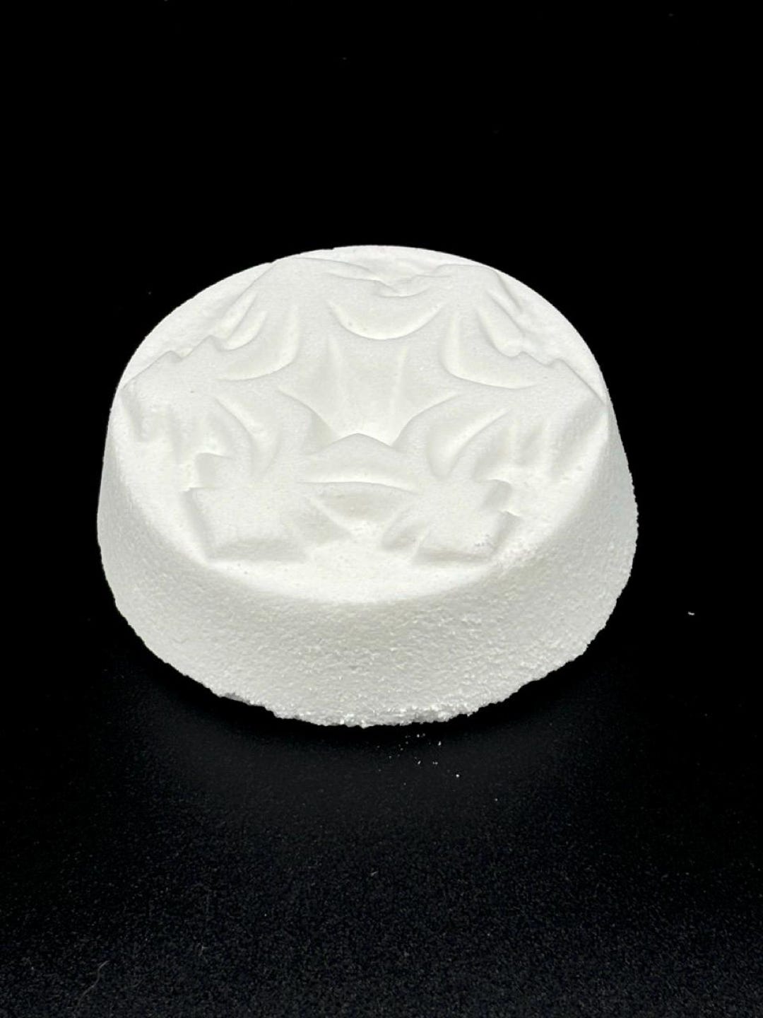 You're as Special as a Snowflake Gentle Moisturizing Bath Bomb - Etsy