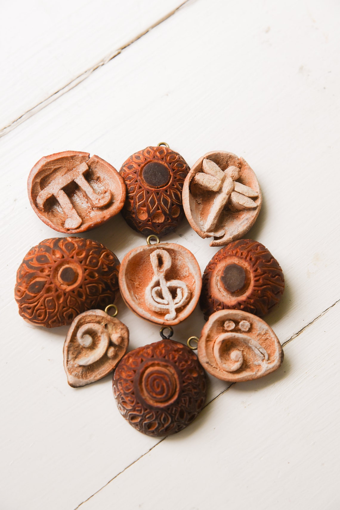 One Custom Avocado Carving Design - Etsy