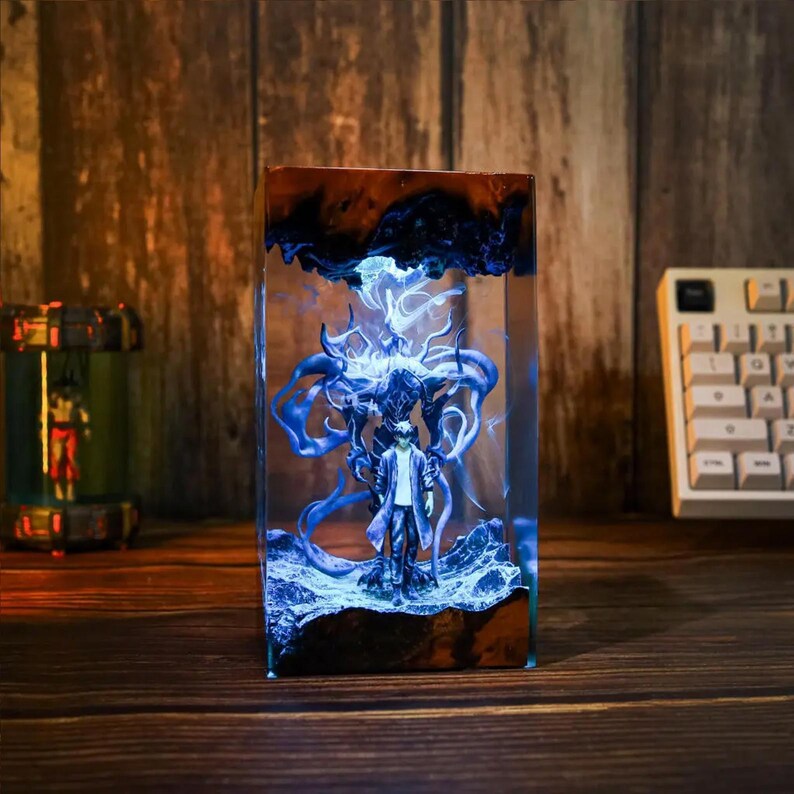 Sung Jinwoo Solo Leveling Beru Handmade Epoxy Resin Lamp, Resin Art ...