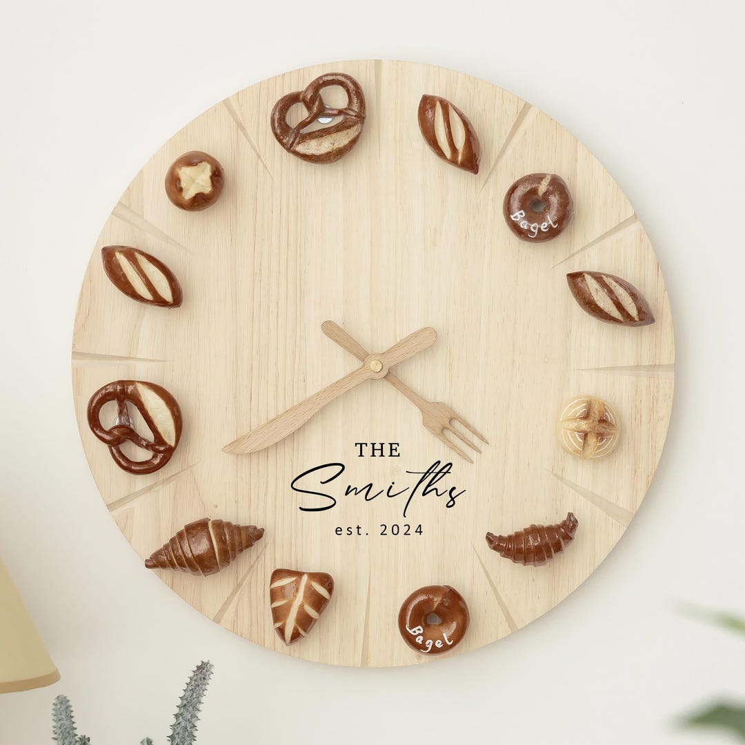 Personalized Wooden Bread Clock,kitchen Decor,dessert Shop,coffee Shop ...