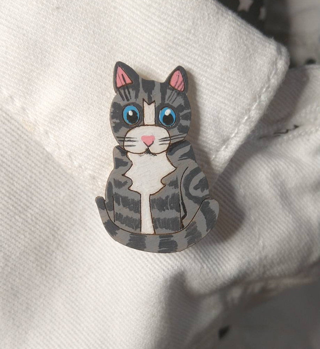 Grey Cat Brooch Pin Hand Painted Tabby Badge - Etsy