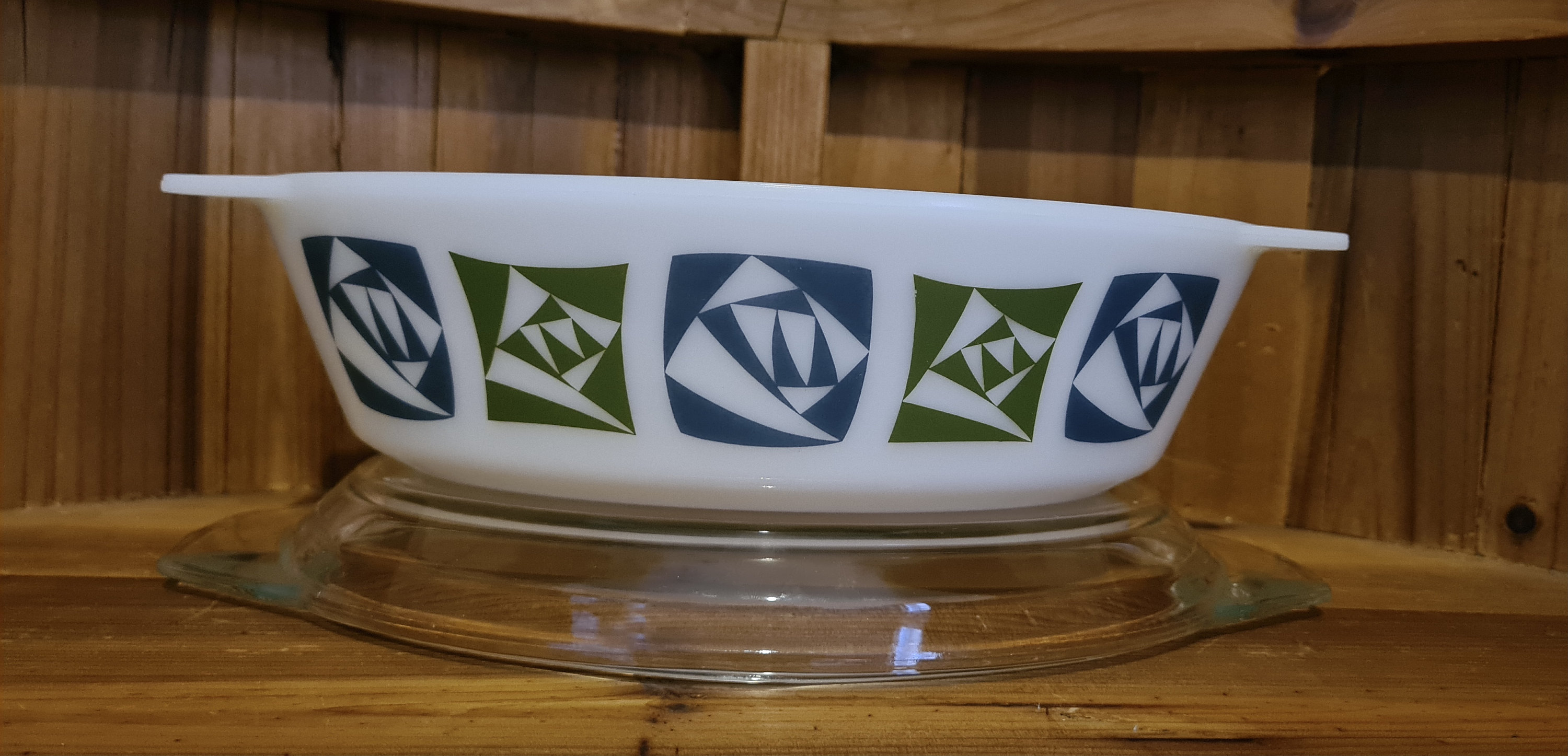 Vintage JAJ Pyrex Checkers 2.5PT Oval Casserole Dish With Lid | Etsy Vintage JAJ Pyrex Checkers 2.5PT Oval Casserole Dish With Lid | Etsy