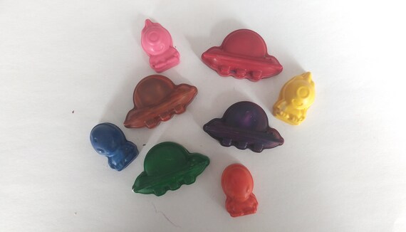 UFO Alien Space Shaped Crayons 8 Piece Set | Etsy