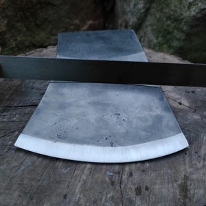 Handforged 5.5lb Tasmanian Axe. Tassie Axe - Etsy
