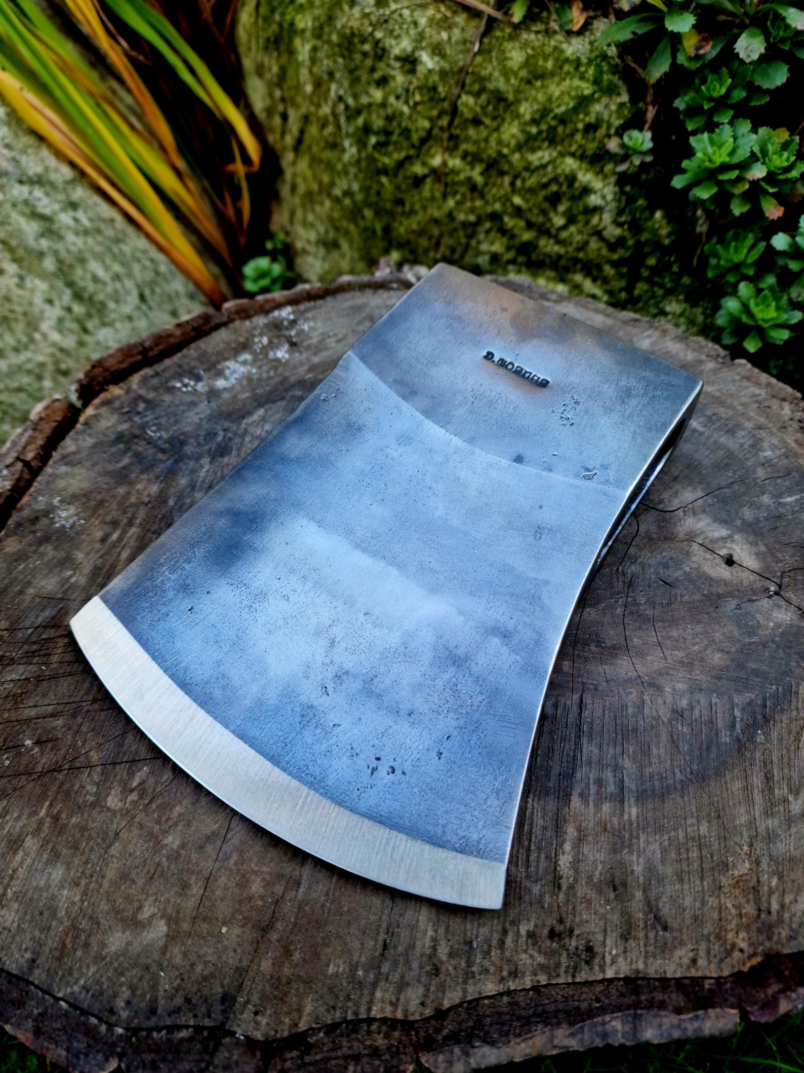 Handforged 5.5lb Tasmanian Axe. Tassie Axe - Etsy