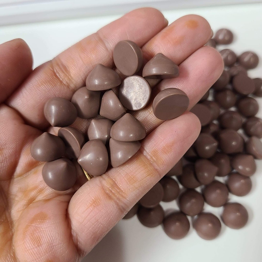 NON EDIBLE Resin Milk Chocolate Chips, Super Realistic Flat Backed Fake ...