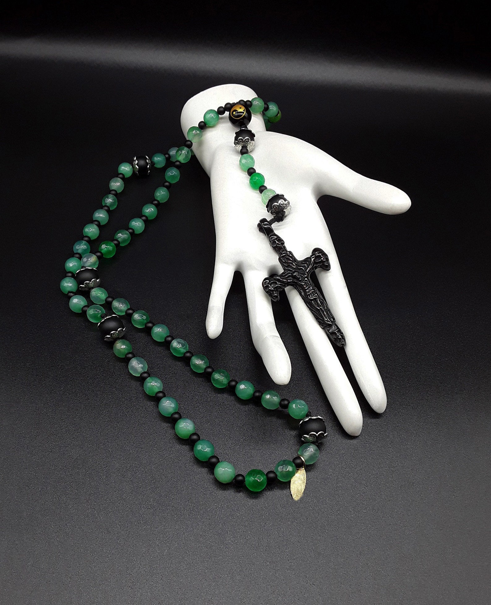 The Feng Shui Skull Cross Catholic Rosary Made of Natural Agate, Black ...