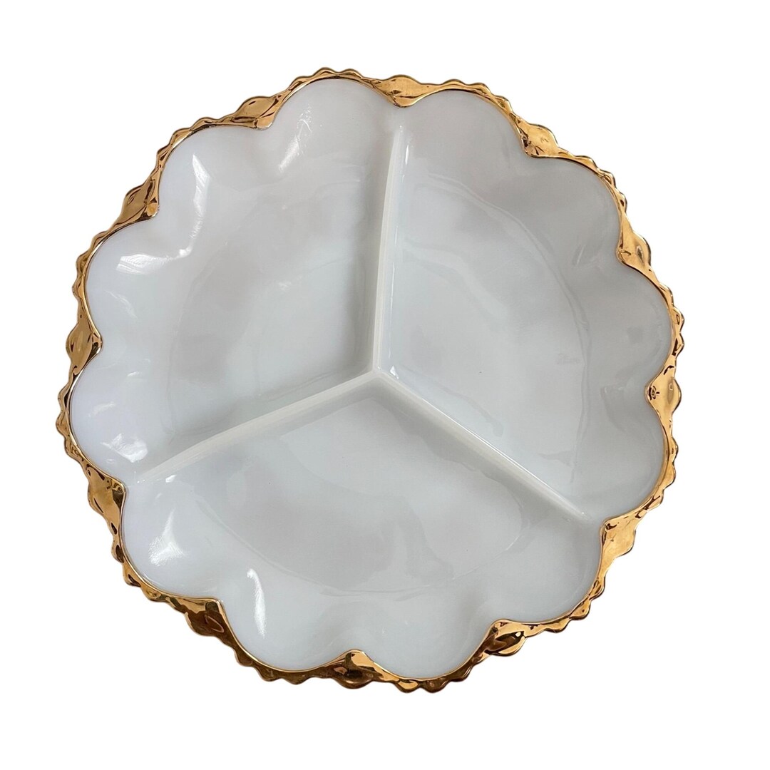 Vintage Anchor Hocking Fire King Divided Relish Dish Milk Glass 22K ...