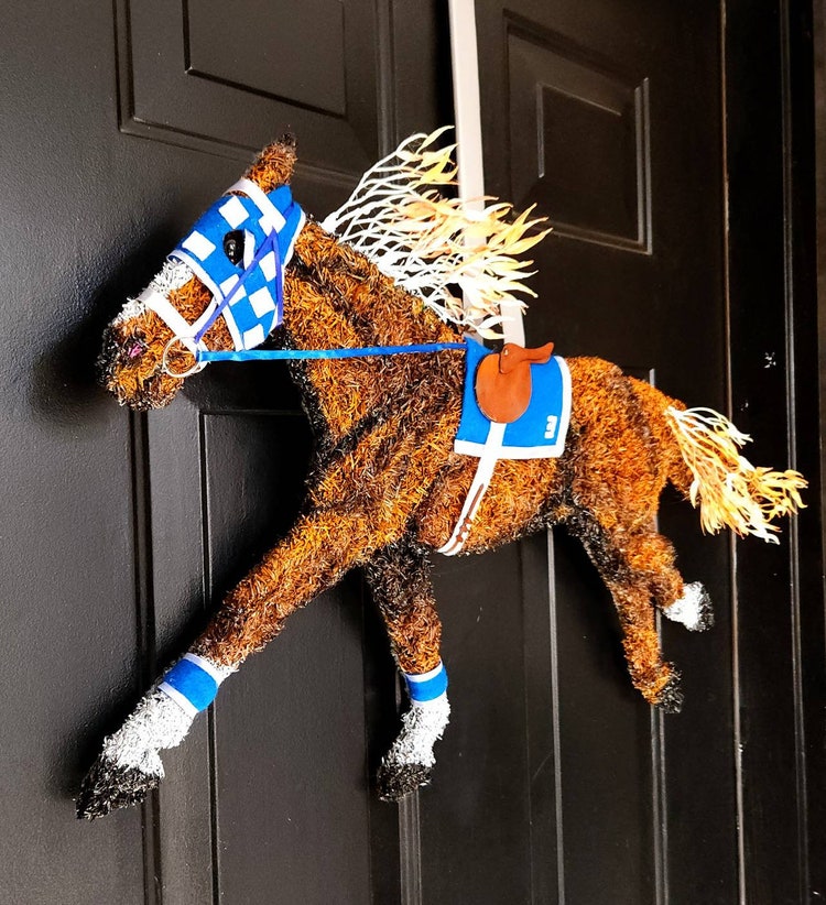 wholesale dealer womens Kentucky Derby Race Horse Wreath, "Homestretch"