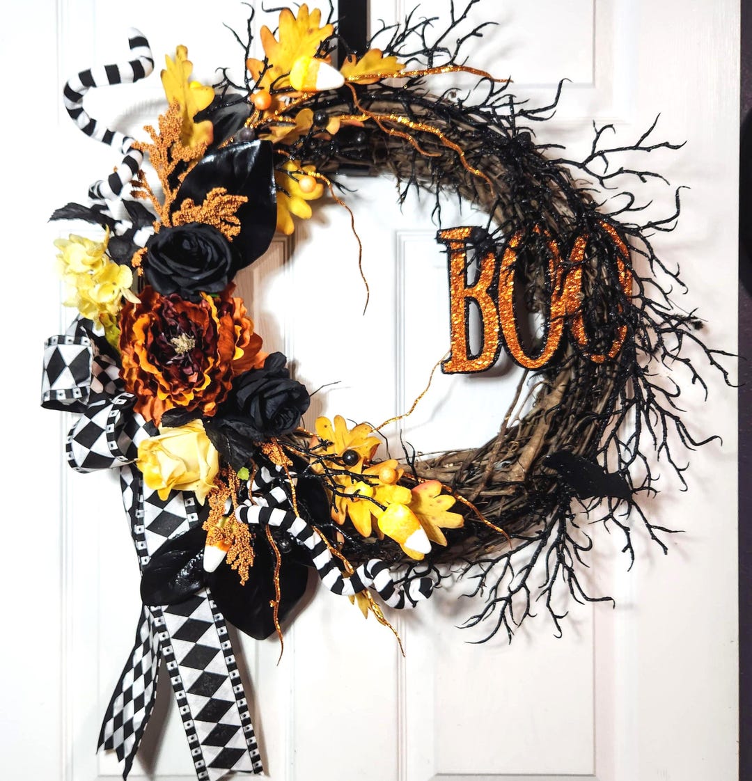 Halloween "boo" Grapevine Wreath. 20" Floral With Bow and Ribbons - Etsy