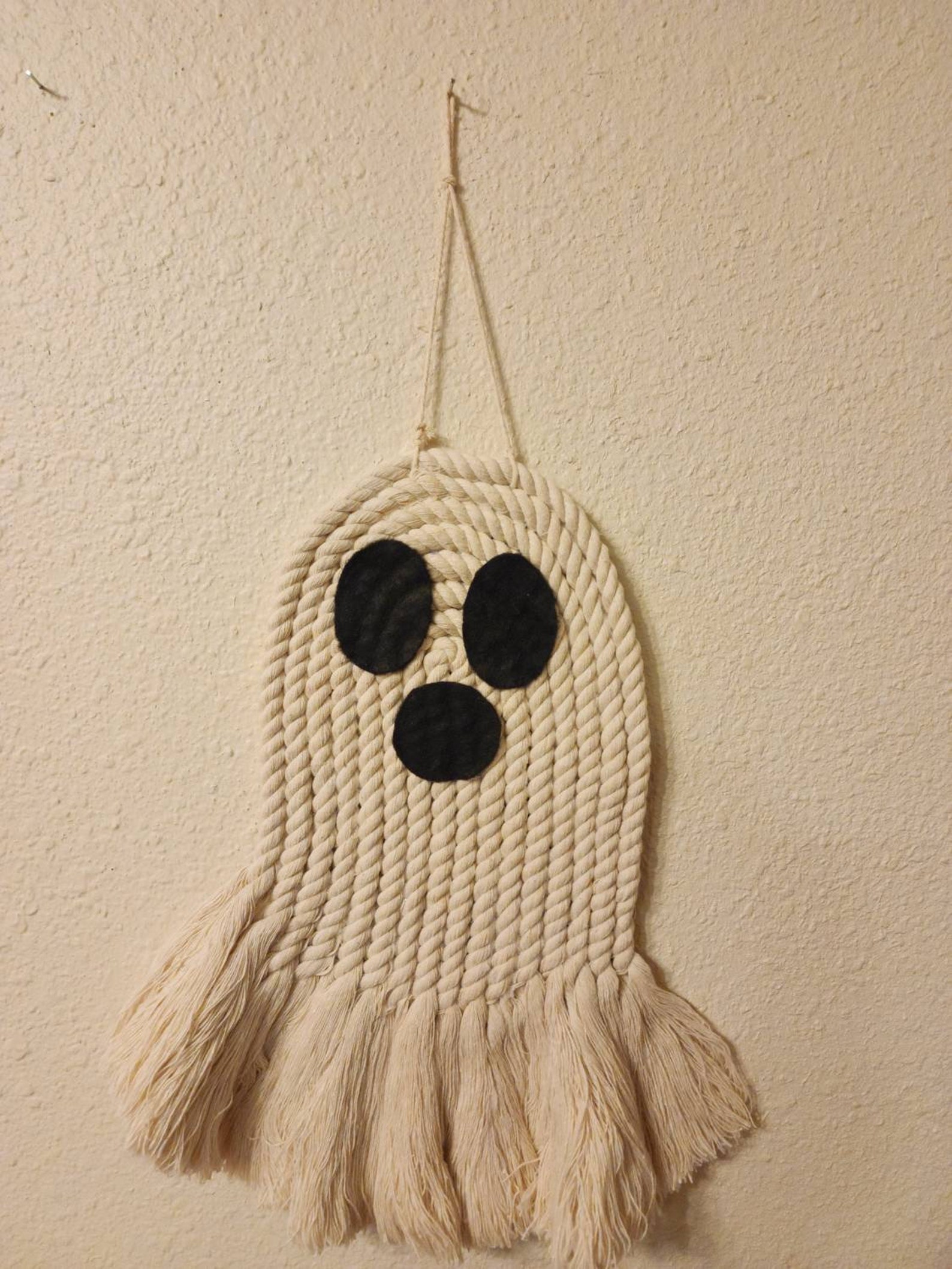 Ghost Macrame// Halloween Decor// Halloween Macrame// Ghost Wall Decor ...